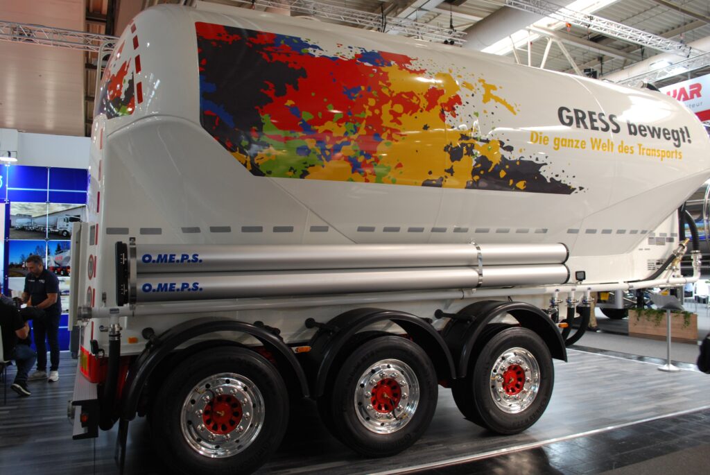 La leggerezza versatile di Omeps: presentata una nuova cisterna ideale ...