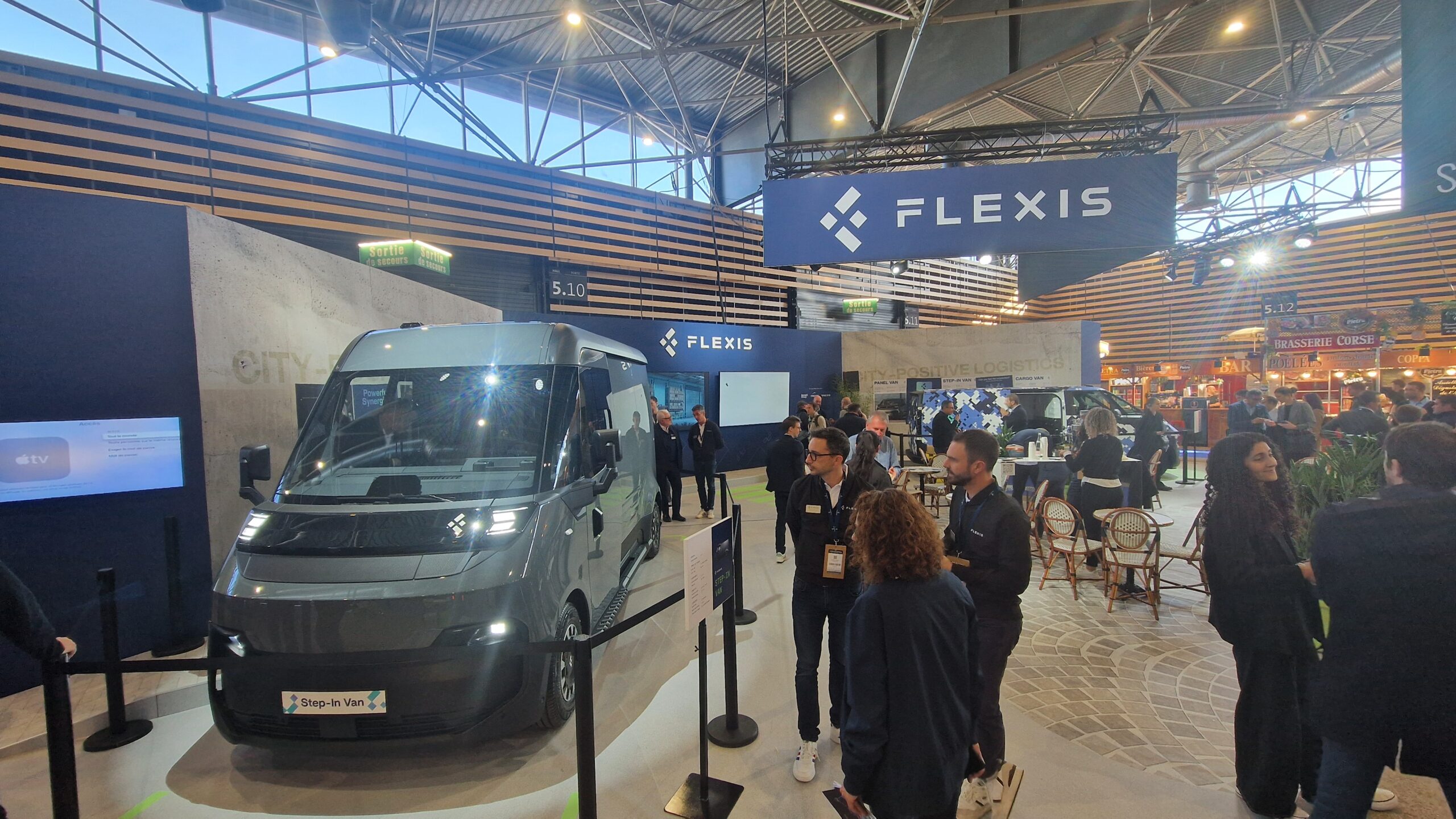 Flexis accelera sull’elettrico urbano: a Solutrans debutta il nuovo ...